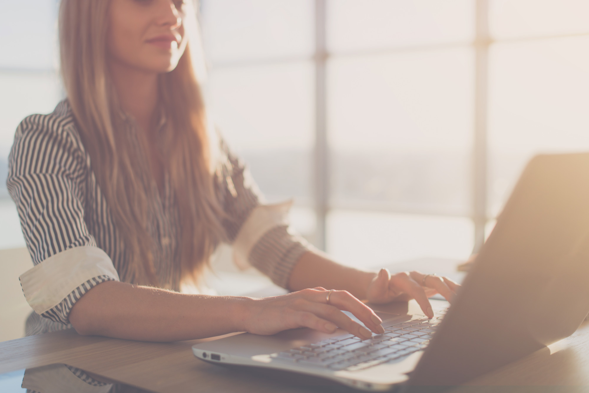 8 Factors to Consider If You Want to Hire the Best Content Writers